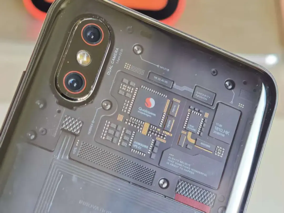 240元捡漏小米8透明探索版，骁龙845+128G组合，后盖赏心悦目 - 知乎