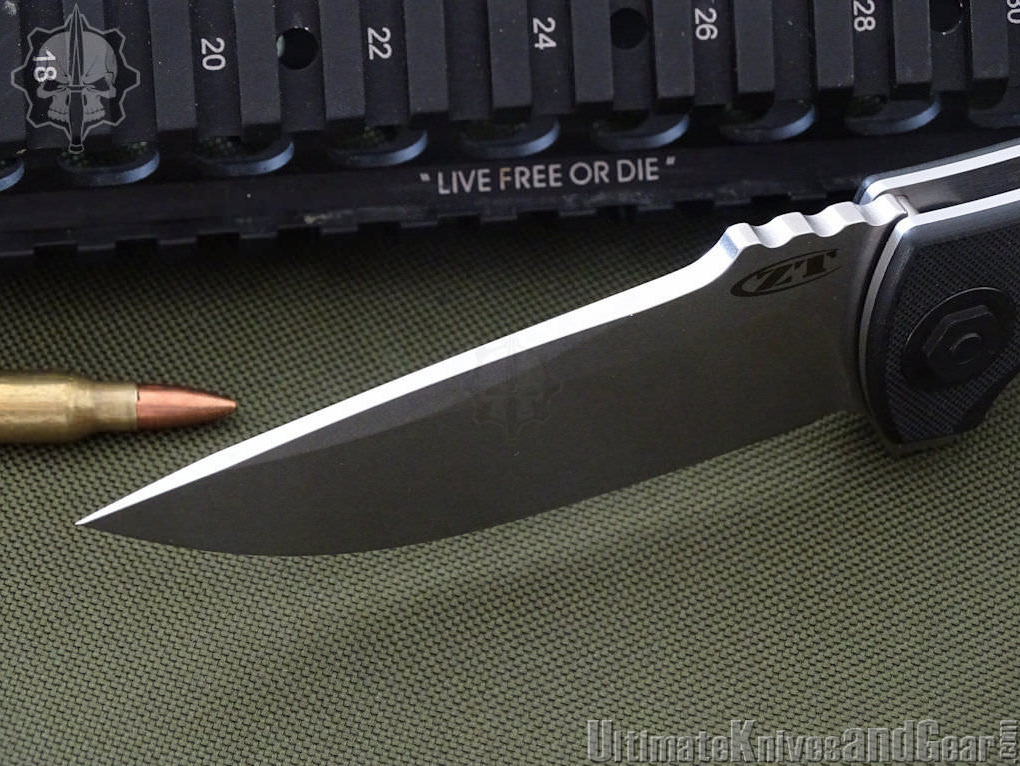 ZT 0909测评：每个硬汉都曾梦想过拥有这样一把小折刀 - 知乎