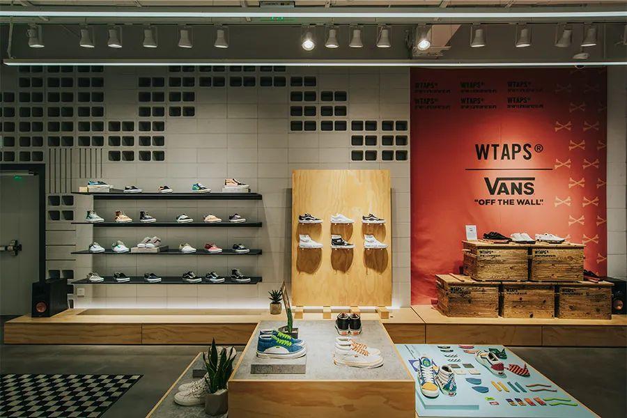 董事长Steve Rendle突然退休，威富集团开始物色永久CEO - 知乎