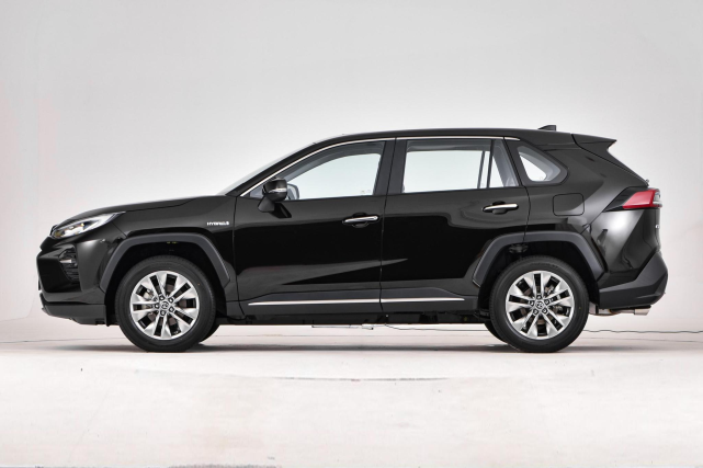 威兰达是一款能越野的城市SUV，2.0L+四驱，霸气不输荣放 - 知乎