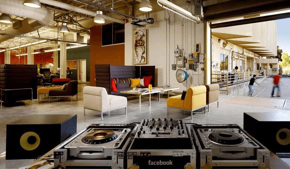 Facebook美国总部，全球最大的开放式办公空间 - 知乎