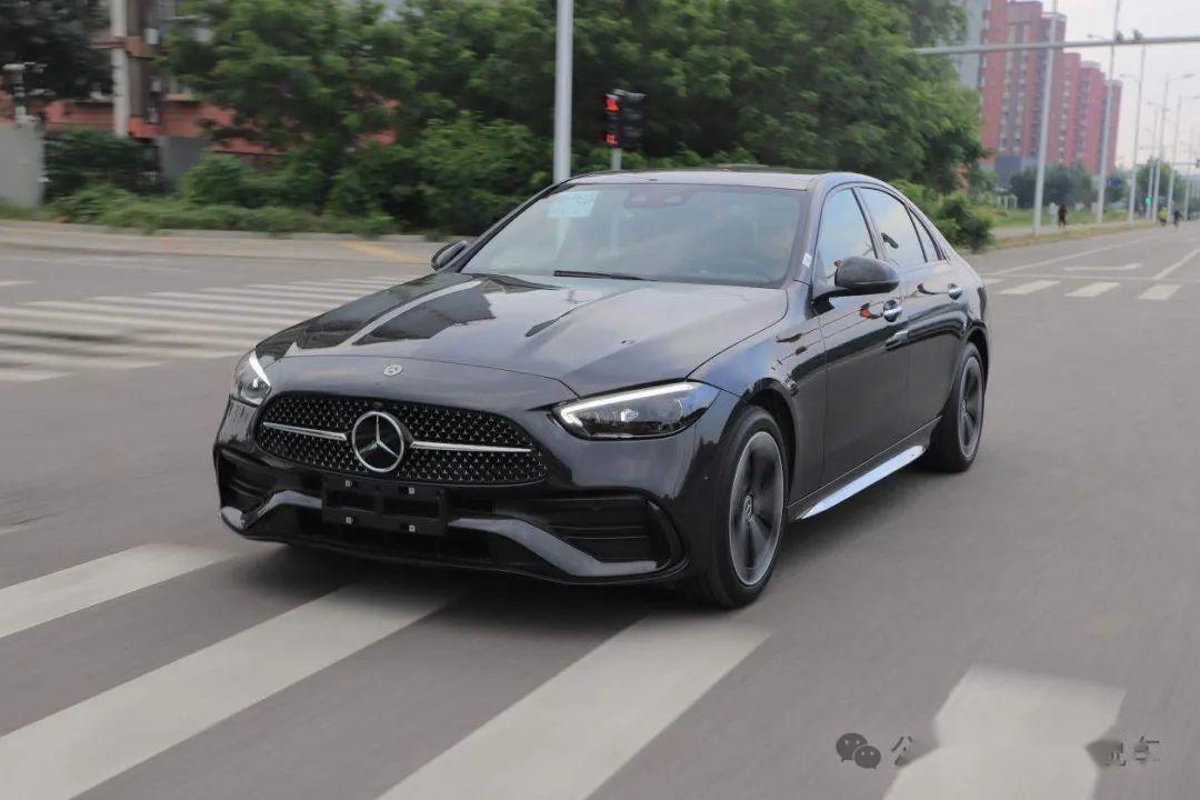 宝马3系与奔驰C260，豪华车界的“瑜亮之争” - 知乎