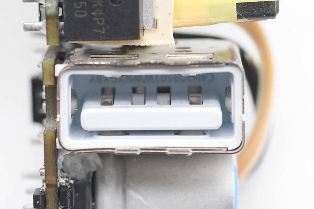 拆解报告：Apple苹果12W USB-A充电器A2167 - 知乎