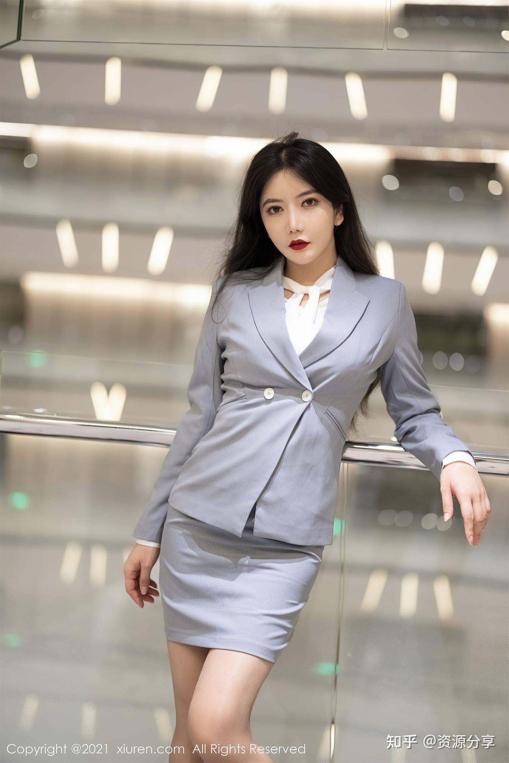 [XiuRen秀人网] No.3127 心妍小公主 制服秘书写真 [36P] - 知乎