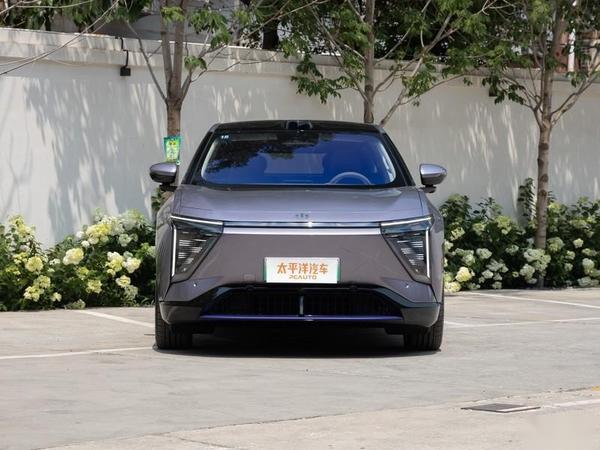 售33.90万元起 高合HiPhi Y正式上市 车内大屏+展翼门 你不心动？ - 知乎