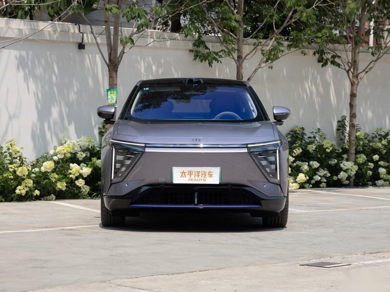 售33.90万元起 高合HiPhi Y正式上市 车内大屏+展翼门 你不心动？ - 知乎