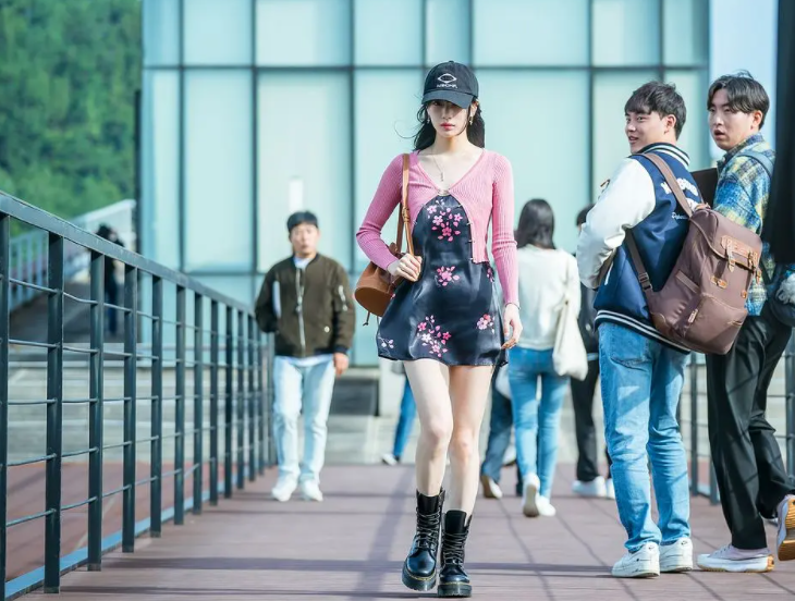 秀智新剧《我的女神室友斗娜》你看了吗? 知乎