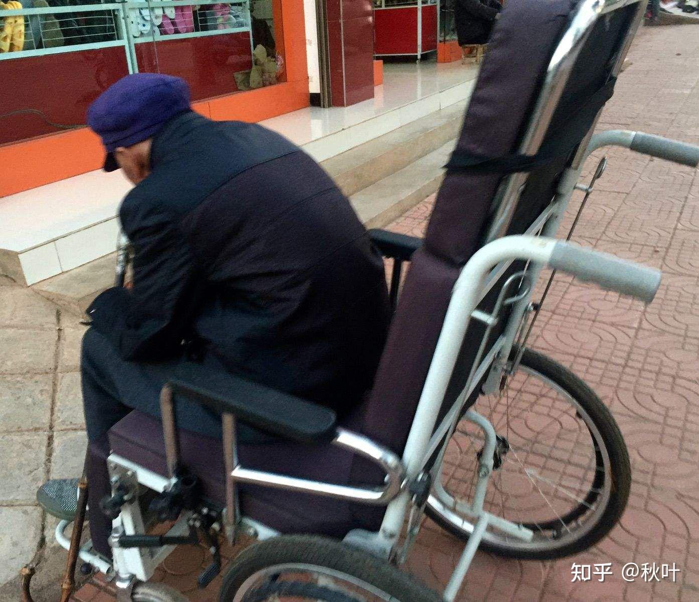 儿子不愿赡养残疾父亲，与母亲继父合谋，将父亲丢采石场活活饿死 知乎