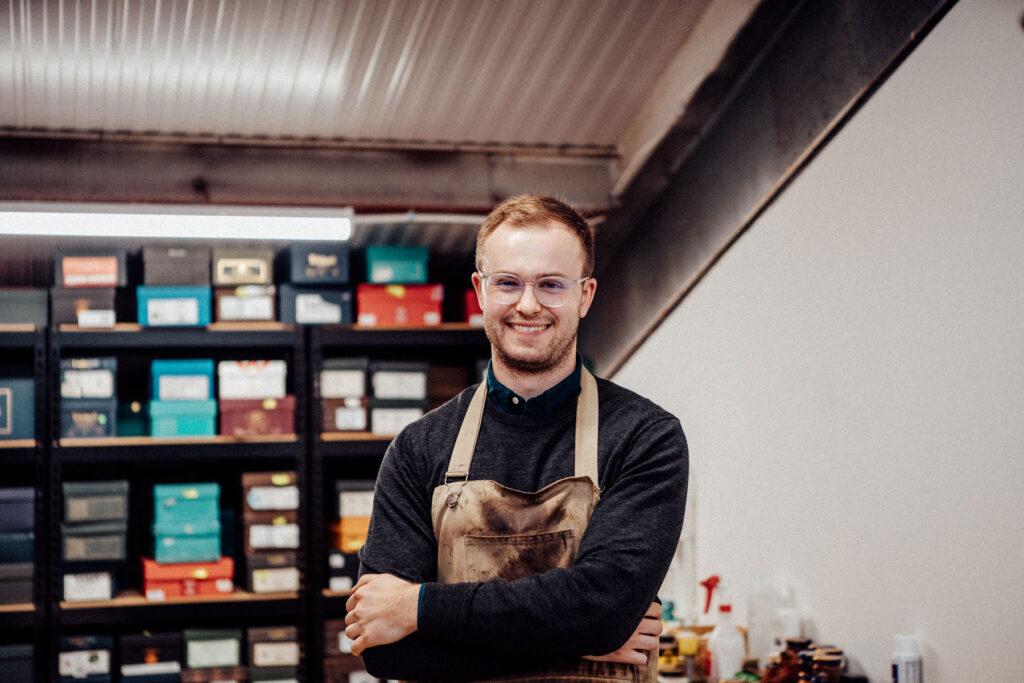 Abbot's Shoes创始人Adam Luck专访 - 知乎