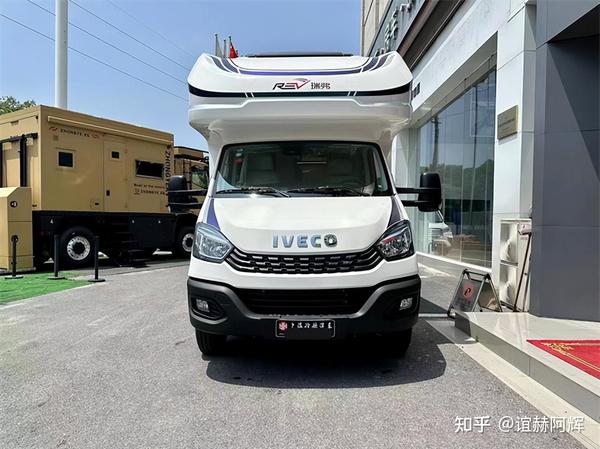 瑞弗房车V800,适合2-4人出行使用的房车 - 知乎