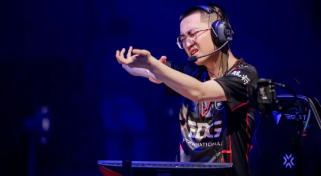 对话EDG ZmjjKK、CHICHOO：CN无畏契约从0到1 - 知乎