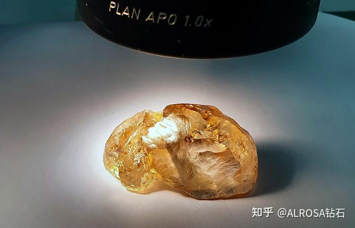 ALROSA的彩色梦境 - 知乎