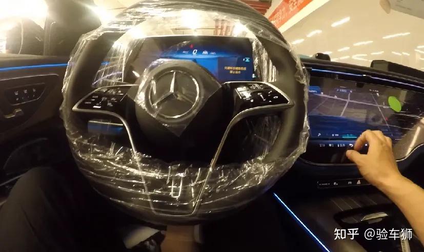 30万预算买燃油车，选奔驰C260L还是宝马325Li？ - 知乎