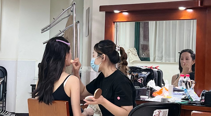 零基础化妆小白去成都化妆培训学校学习 知乎
