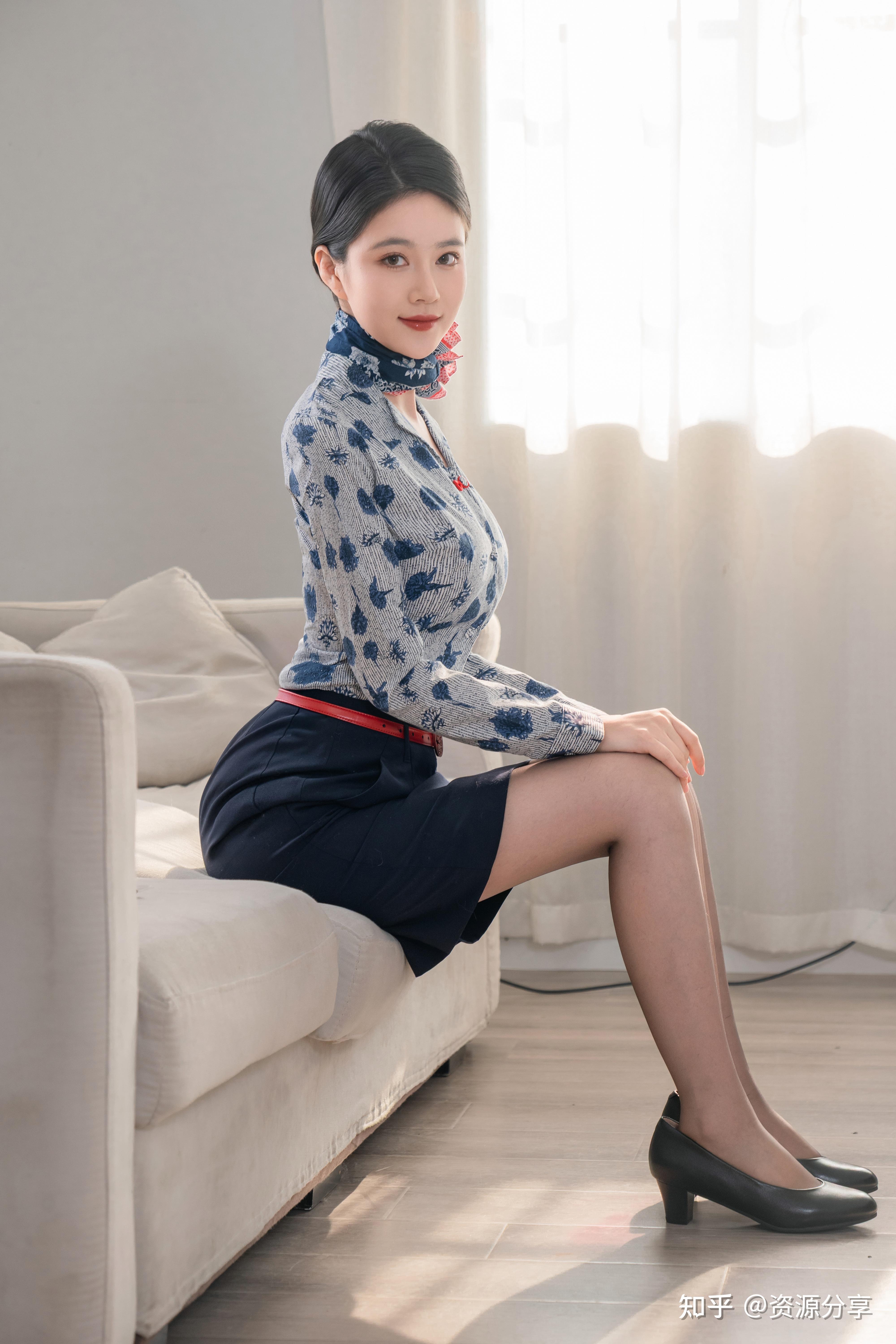 年年Nnian – NO.123 空姐制服写真 [85P-861.2M] - 知乎