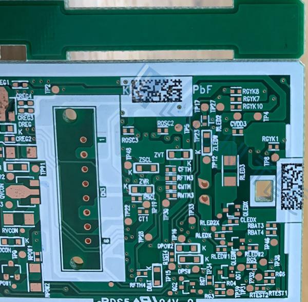 PCB电路板70位内容二维码UV喷码机打样效果 - 知乎