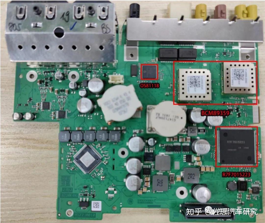 奔驰EQC座舱与T-Box拆解分析 - 知乎