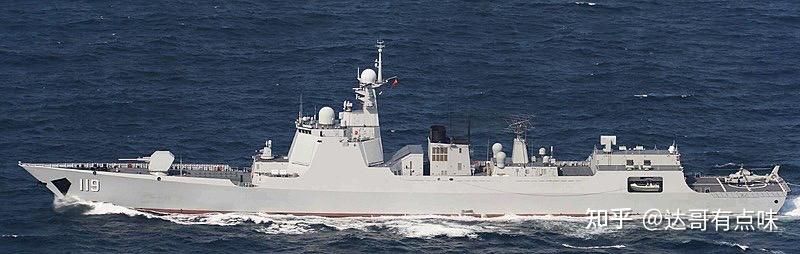 2022海军新服役舰艇一览：1艘075、3艘055、4艘052D、1艘054A、1艘船坞登陆舰，排水量合计超过12万吨。 - 知乎