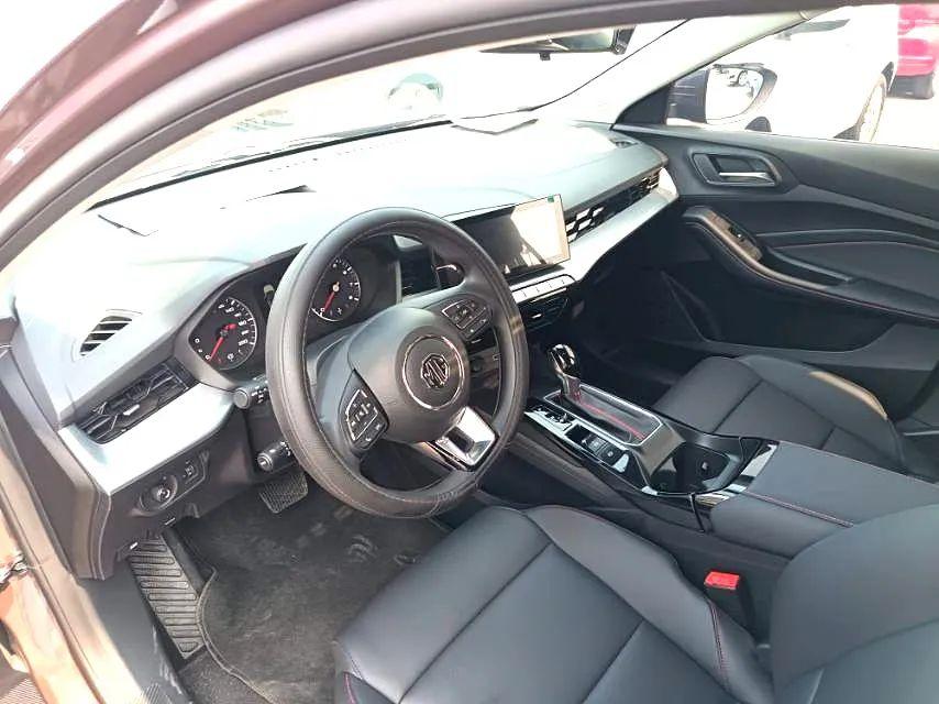 准新车：名爵MG5指导价7.79万，现在4.69万 - 知乎