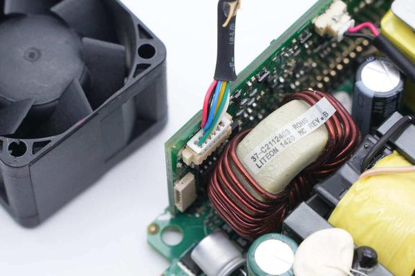 拆解报告：DELL戴尔1100W白金服务器电源L1100E-S0 - 知乎