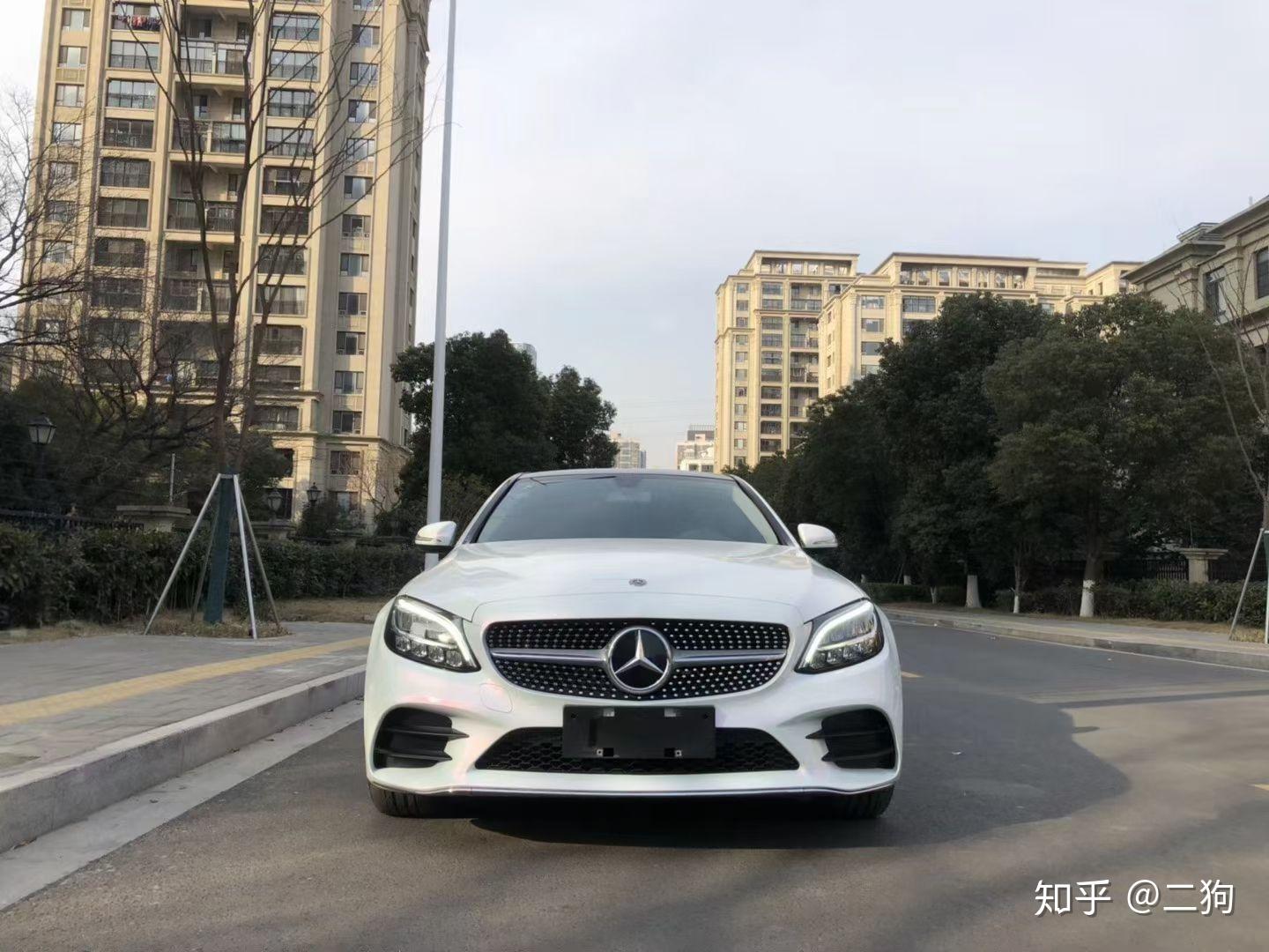 19年奔驰C260L运动，极品原版车况，准新车一台。 28.XX万，首付5万开回家 - 知乎