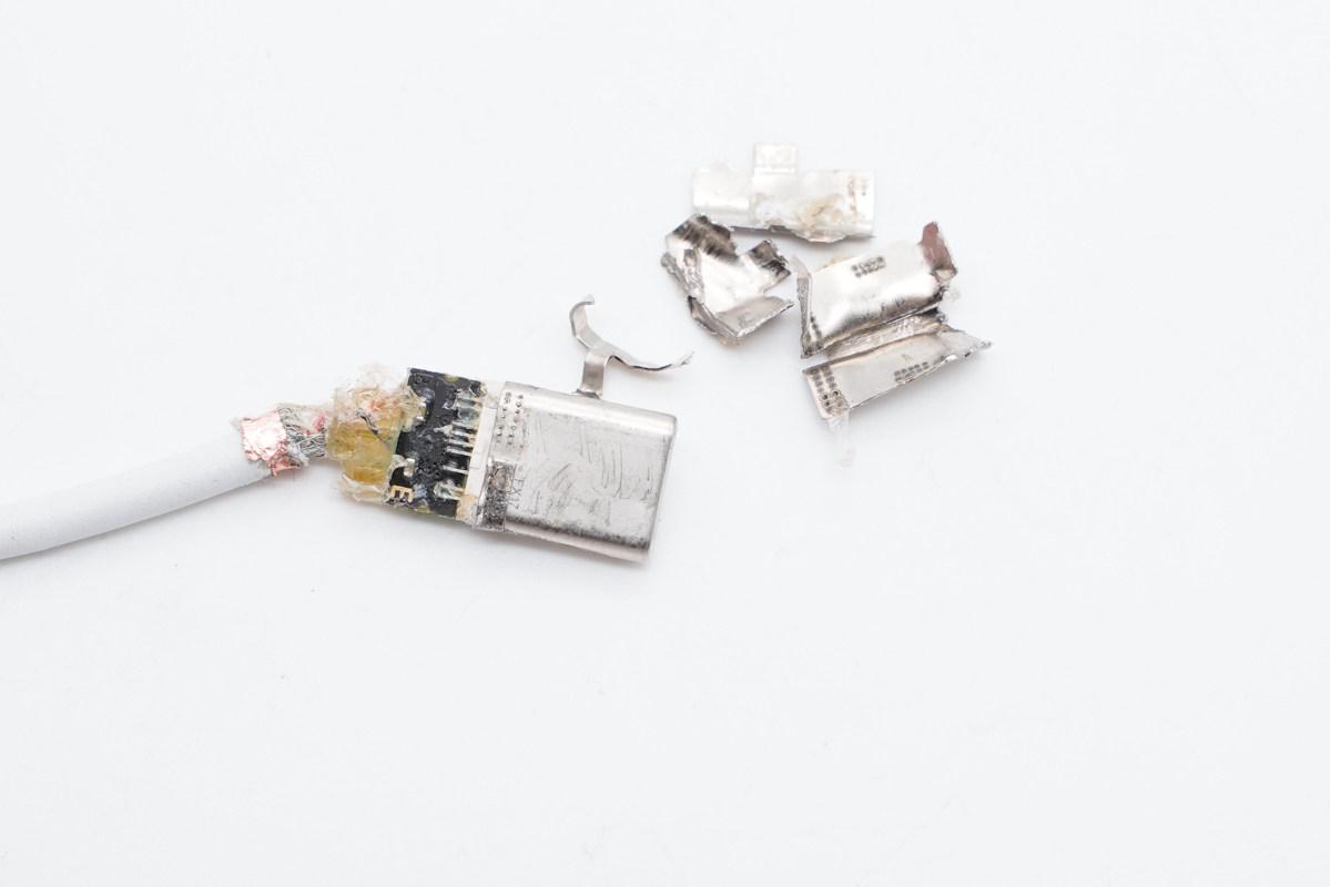 拆解报告：Apple苹果新版C94 USB-C to Lightning线 - 知乎