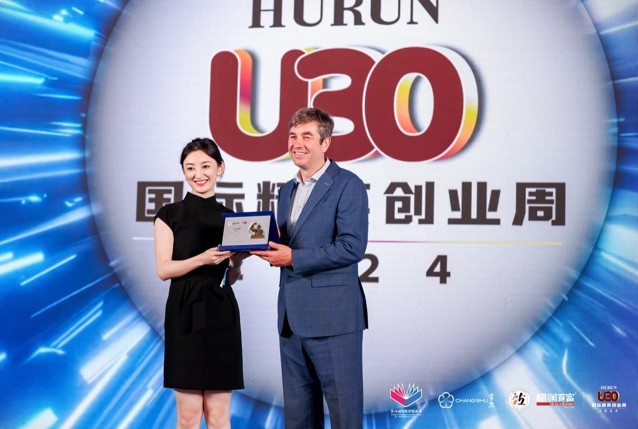 路觅教育CEO牛雨薇获胡润U30中国创业先锋代表殊荣 - 知乎