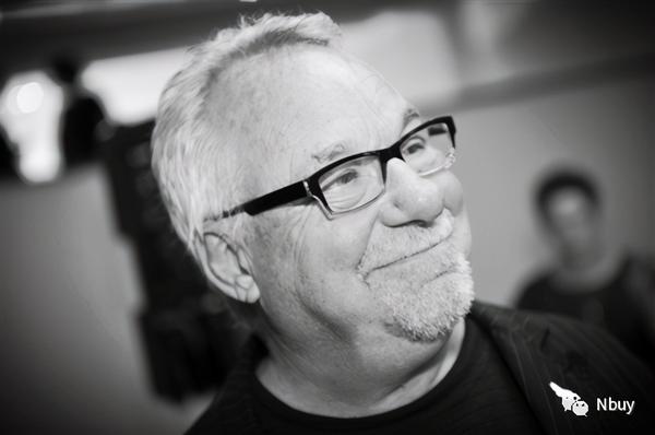 不受牛顿管辖的“反物理”雕塑 | 尼尔·道森（Neil Dawson） - 知乎