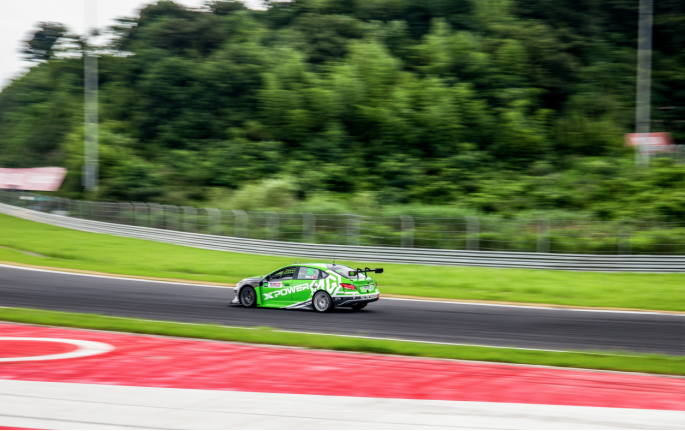 总说接近量产车，TCR赛车到底改了些啥？ - 知乎