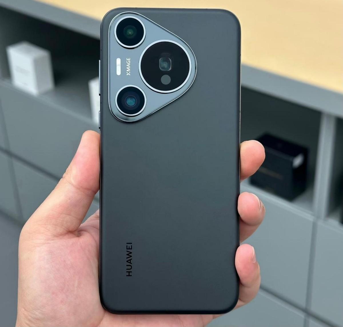 华为mate70对比Pura70Pro，同款麒麟9010，Pro体验完胜价格更低 - 知乎