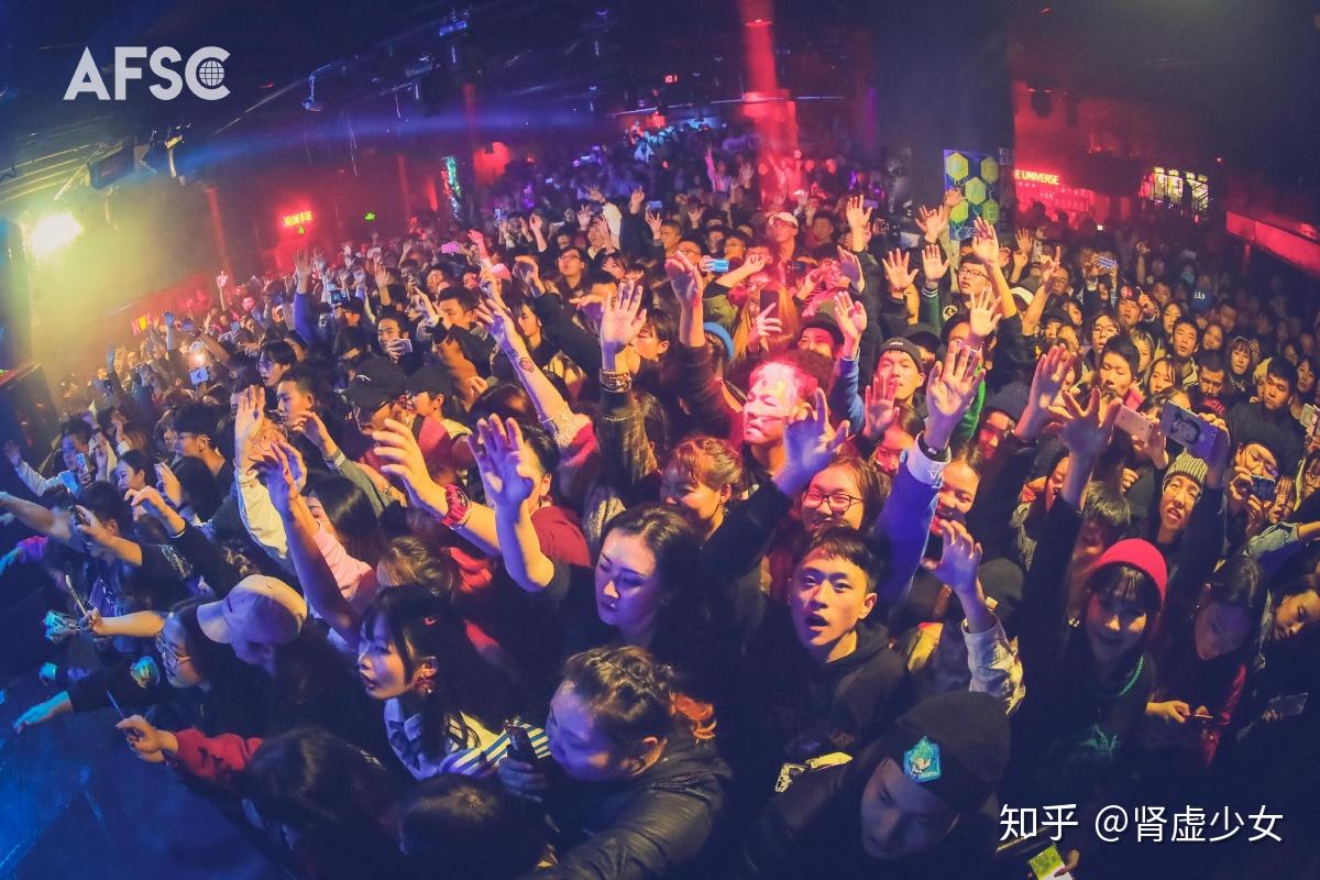 在成都，喜欢livehouse去这些地方就对了！ - 知乎