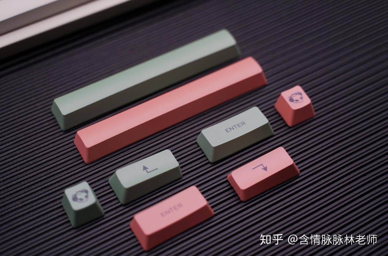 致敬经典，Akko 3018 9009无线双模键盘体验