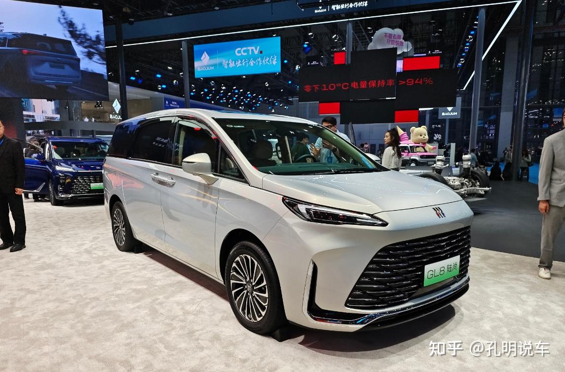 订单过万是挺强，但24.99万起的别克GL8陆尚，减配是难以避免的 - 知乎