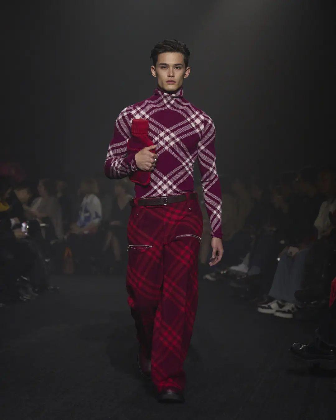 Daniel Lee的Burberry满足你的想象了吗？ - 知乎