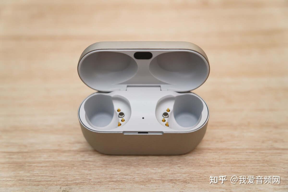 松下Technics AZ80评测：支持LDAC，Hi-Res认证，旗舰级听感 - 知乎