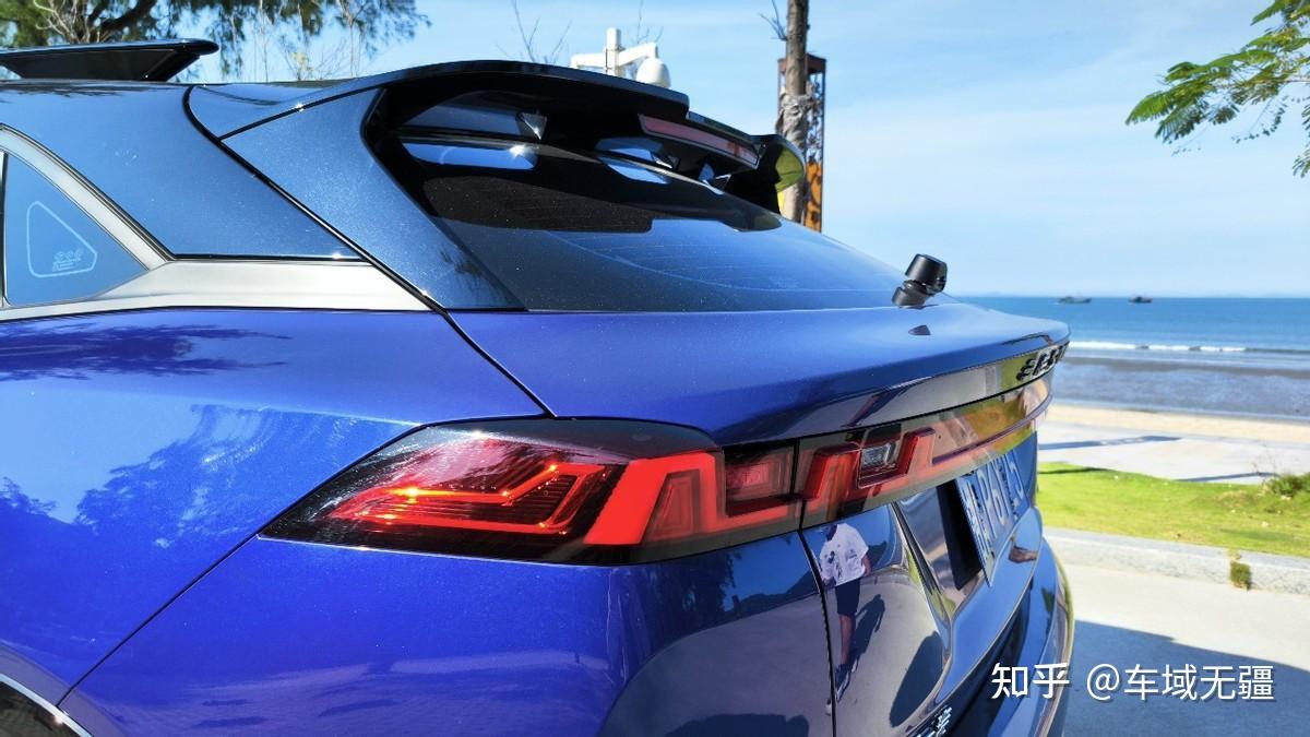 12万元就能买到“2.0T+6AT”的快感，这款国产SUV不买也值得看看 - 知乎