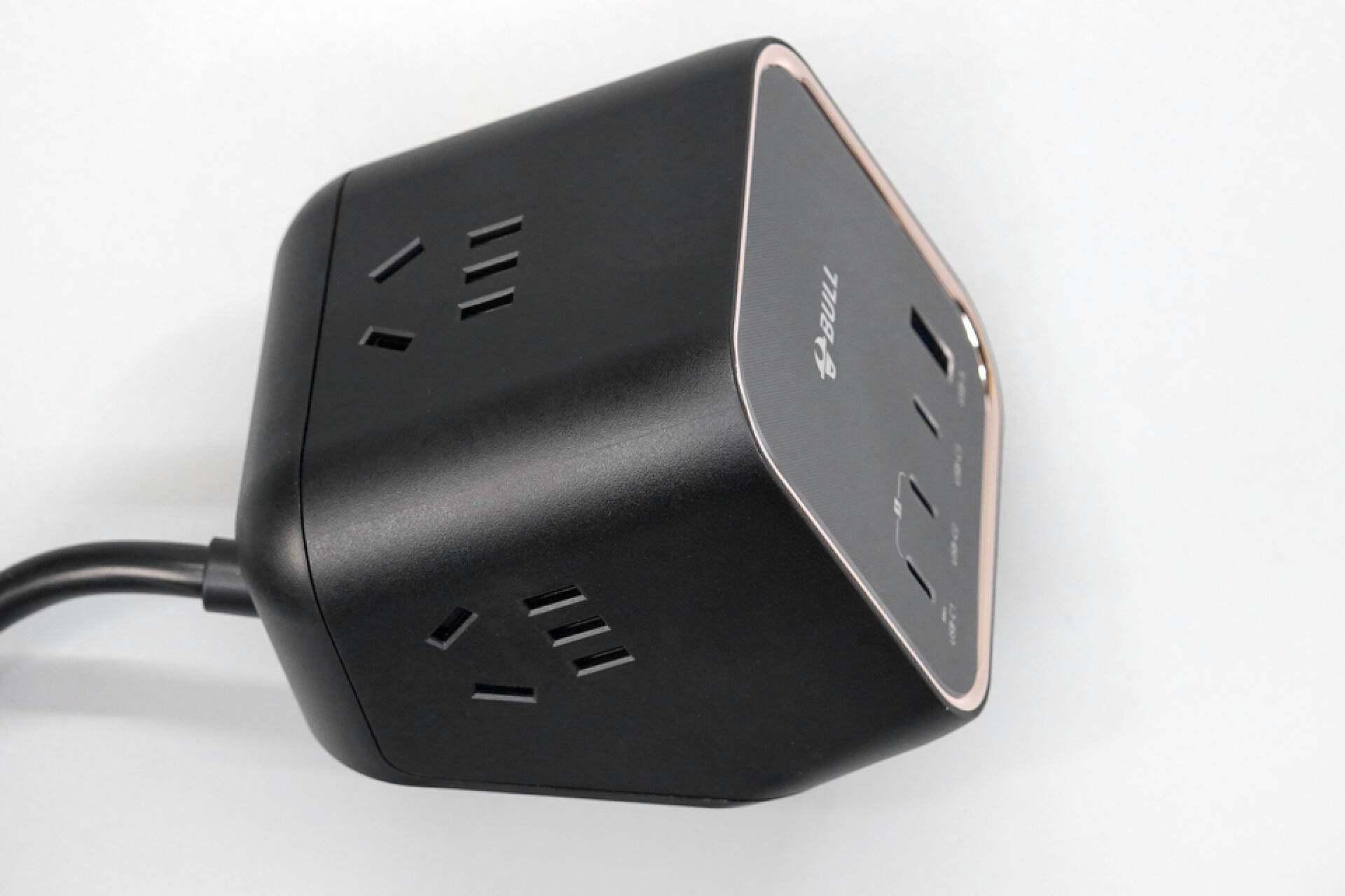 拆解报告：BULL公牛67W 3C1A山峰安全快充插座GNV-MS1673 - 知乎