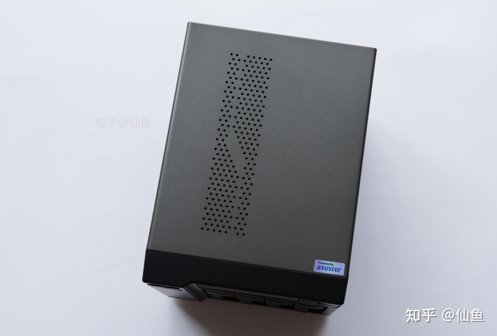 从全能到专业！华硕AS6704T NAS深度评测与玩机教程 - 知乎