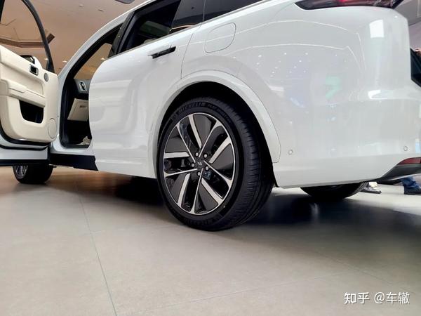 新品连发告一段落，理想L7/L8/L9怎么选？ - 知乎