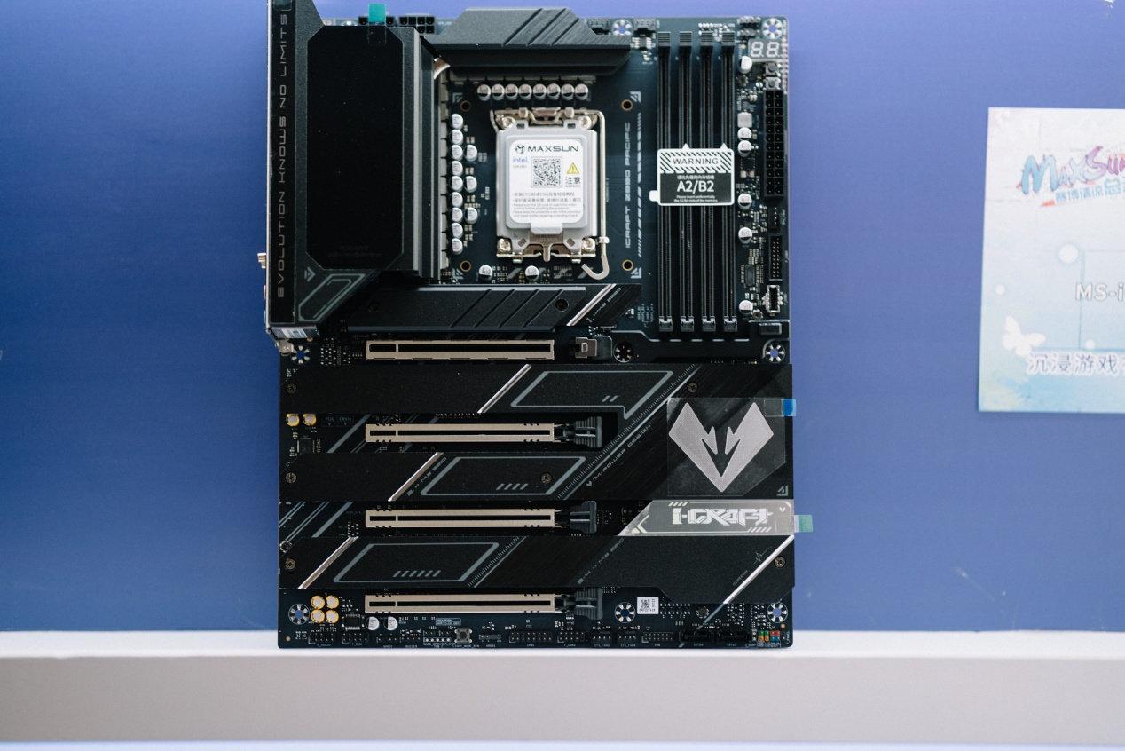 BW2025：铭瑄的192GB显存AI工作站见过没？ - 知乎