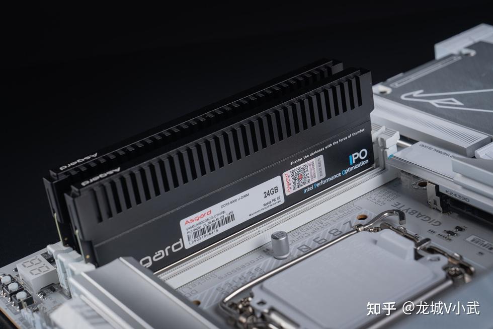 「解锁Ultra满血性能」Intel IPO 技术体验分享及整机搭建！ - 知乎