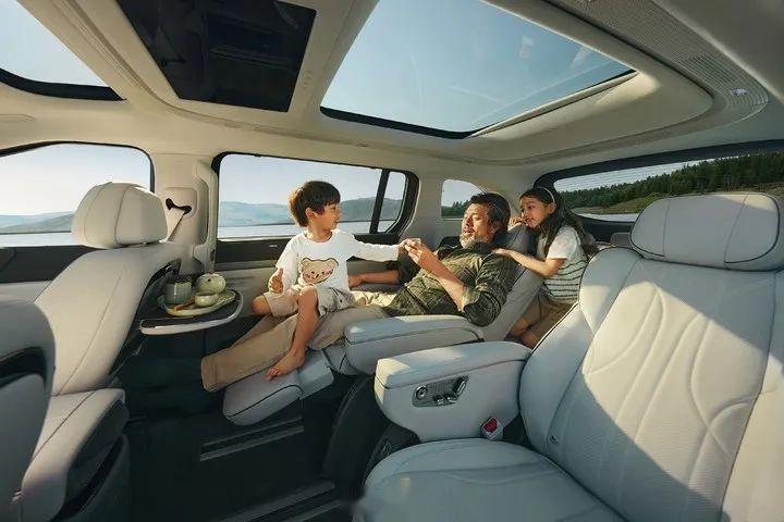 35.98 万元起，新款小鹏 X9 在香港发布，L3 智驾今年落地 - 知乎