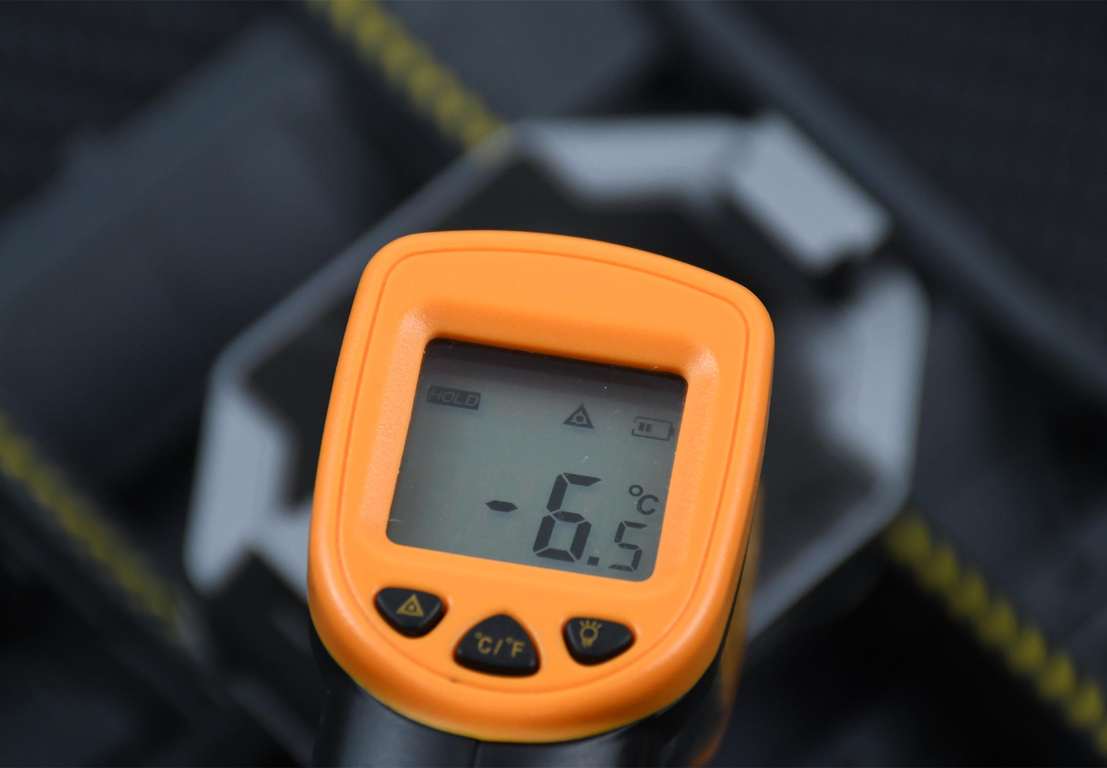 可以结冰？红魔手机散热器4Pro评测：27W大功率，RGB炫彩灯效设计 - 知乎