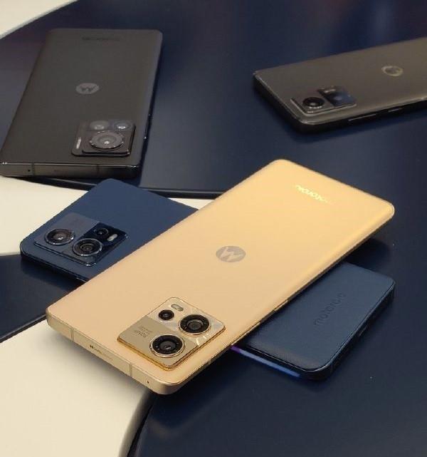 moto X40真机曝光！土豪金真绝了 - 知乎