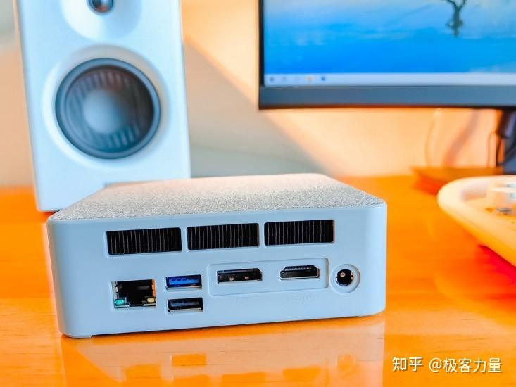 AMD R7 5800H性能全开：尝鲜体验零刻升级MAX的诚意满级之作