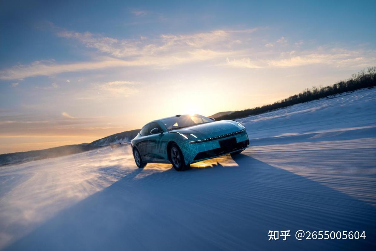 官宣即焦点！领克10 EM-P挑战豪华品牌，四驱实力够硬？ - 知乎