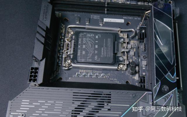 华硕ROG Strix Z790-I游戏WiFi评测：发烧友的Mini-ITX板 - 知乎