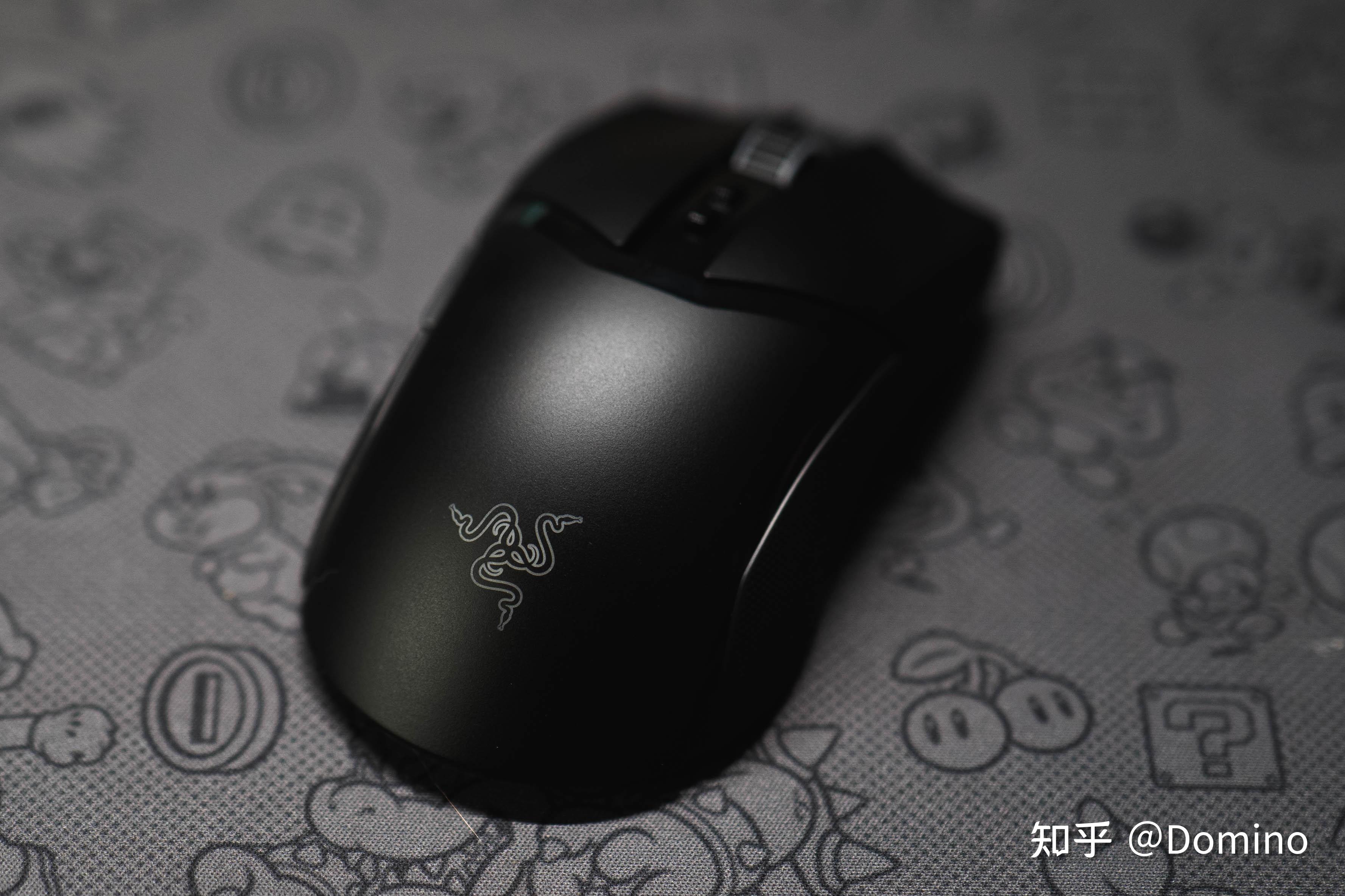 【知乎首发】重量、RGB、性能，我全都要！——雷蛇眼镜蛇专业版开箱上手分享 - 知乎