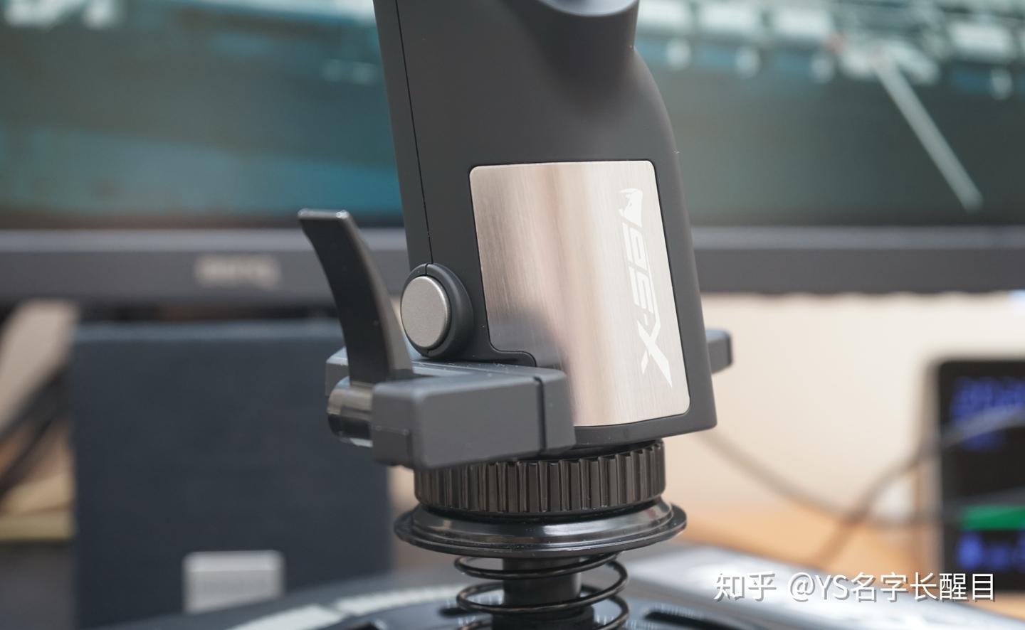 对于飞行它是认真的：罗技 X56 HOTAS仿真飞行摇杆 - 知乎