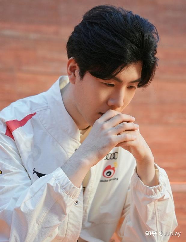 JJPLAY电竞报：TheShy自认天赋占90努力只占10，性格比19年更成熟 - 知乎